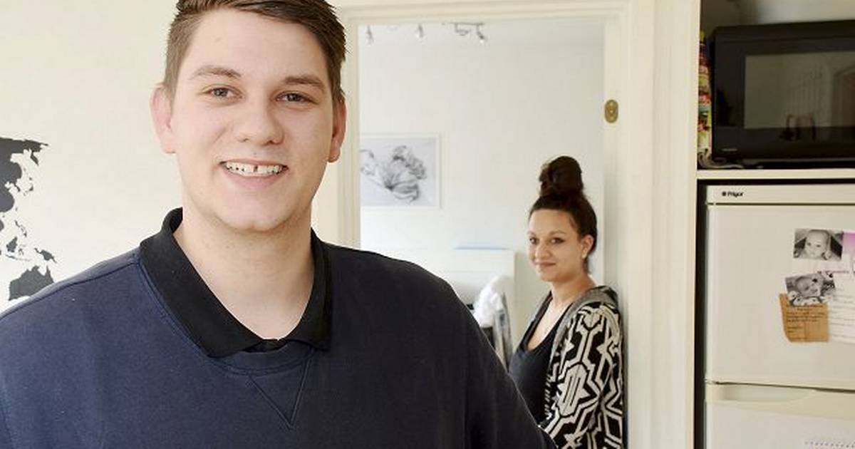 23 og - næsten - færdig med at stamme 23 og - næsten - færdig med at stamme