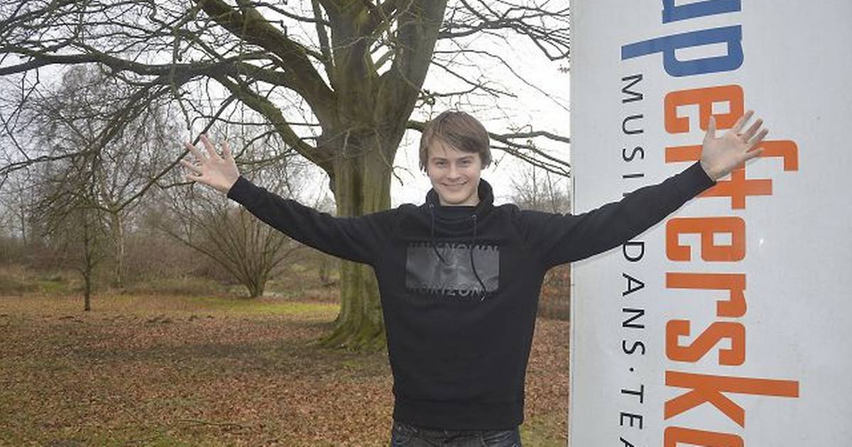 Daniel laver “tusind ting” - Din Avis