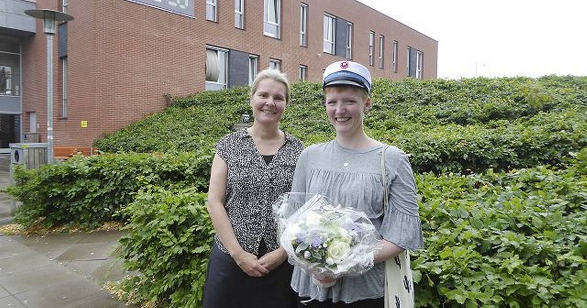 Første HF-student er sprunget ud - Din Avis